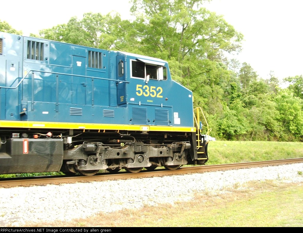 CSX 5352